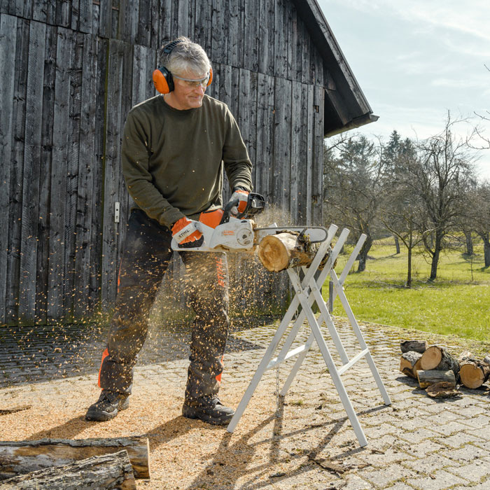 How to Use a Chainsaw Safely: A Starters Guide